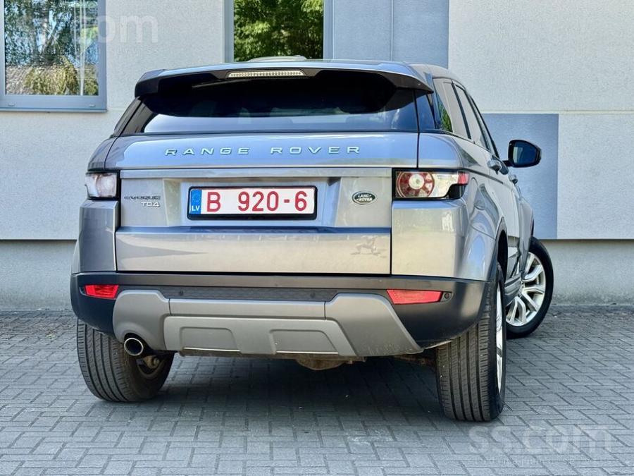 Pelēks Land Rover Range Rover Evoque 2014 Jelgava, ar dzinēja tilpumu 2.20 L un nobraukumu 0 tūkst. km par 10350 €, foto 8 vietnē AUTOMOTO.COM.LV