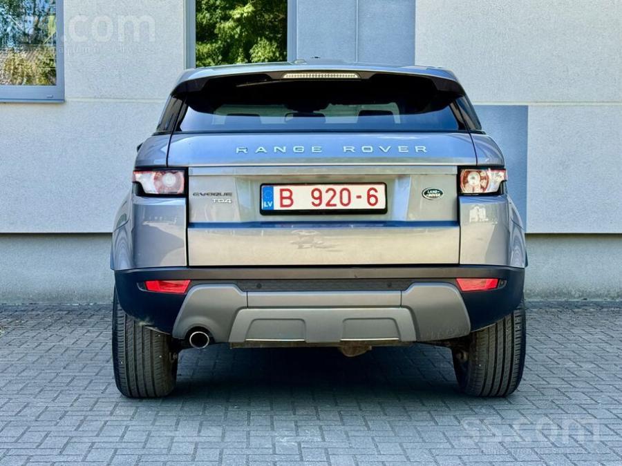 Pelēks Land Rover Range Rover Evoque 2014 Jelgava, ar dzinēja tilpumu 2.20 L un nobraukumu 0 tūkst. km par 10350 €, foto 9 vietnē AUTOMOTO.COM.LV