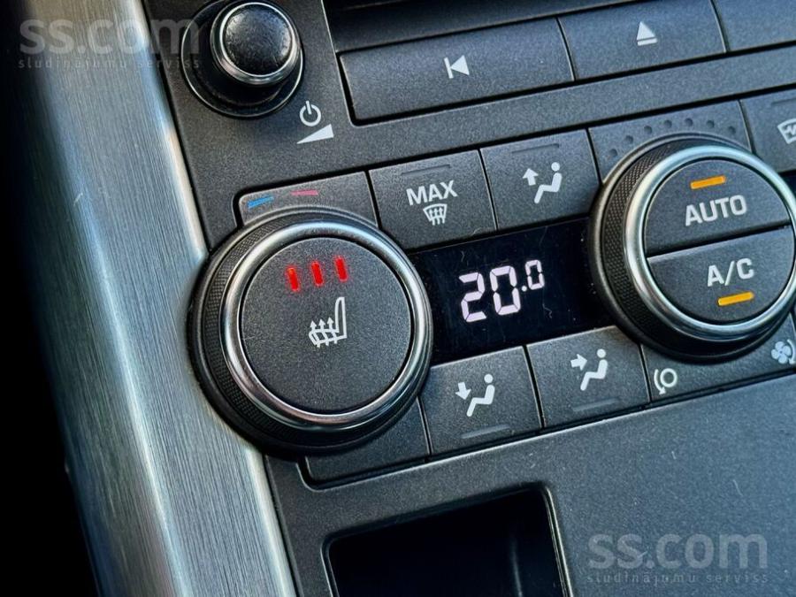 Pelēks Land Rover Range Rover Evoque 2014 Jelgava, ar dzinēja tilpumu 2.20 L un nobraukumu 0 tūkst. km par 10350 €, foto 19 vietnē AUTOMOTO.COM.LV