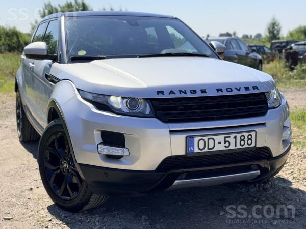 Pelēks Land Rover Range Rover Evoque 2014 Rīga, ar dzinēja tilpumu 2.20 L un nobraukumu 155 tūkst. km par 11995 €, foto 1 vietnē AUTOMOTO.COM.LV