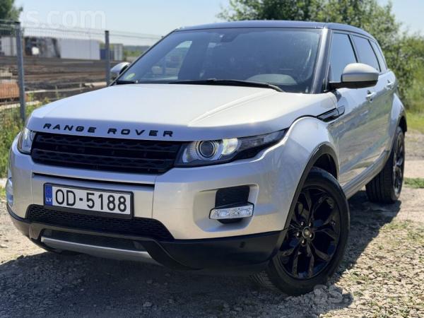 Pelēks Land Rover Range Rover Evoque 2014 Rīga, ar dzinēja tilpumu 2.20 L un nobraukumu 155 tūkst. km par 11995 €, foto 3 vietnē AUTOMOTO.COM.LV