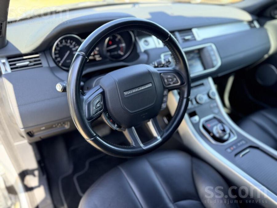 Pelēks Land Rover Range Rover Evoque 2014 Rīga, ar dzinēja tilpumu 2.20 L un nobraukumu 155 tūkst. km par 11995 €, foto 12 vietnē AUTOMOTO.COM.LV