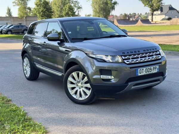 Pelēks Land Rover Range Rover Evoque 2014 Tauragė, ar dzinēja tilpumu 2.18 L un nobraukumu 200 tūkst. km par 9999 €, foto 1 vietnē AUTOMOTO.COM.LV