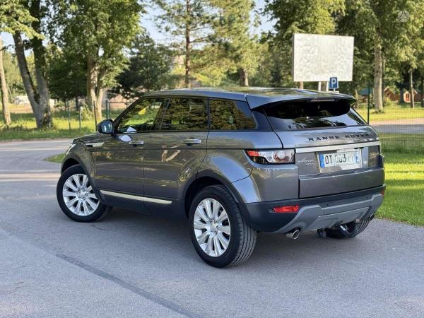 Pelēks Land Rover Range Rover Evoque 2014 Tauragė, ar dzinēja tilpumu 2.18 L un nobraukumu 200 tūkst. km par 9999 €, foto 4 vietnē AUTOMOTO.COM.LV