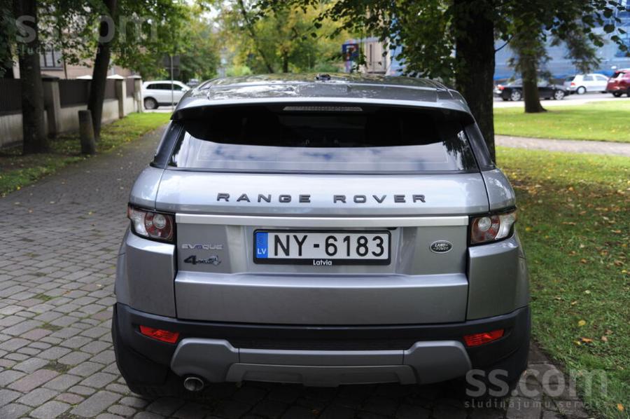 Grey Land Rover Range Rover Evoque 2014 in Jelgava, with an engine capacity of 2.20 L and mileage of 208 thousand km for 9600 €, photo 5 on AUTOMOTO.COM.LV