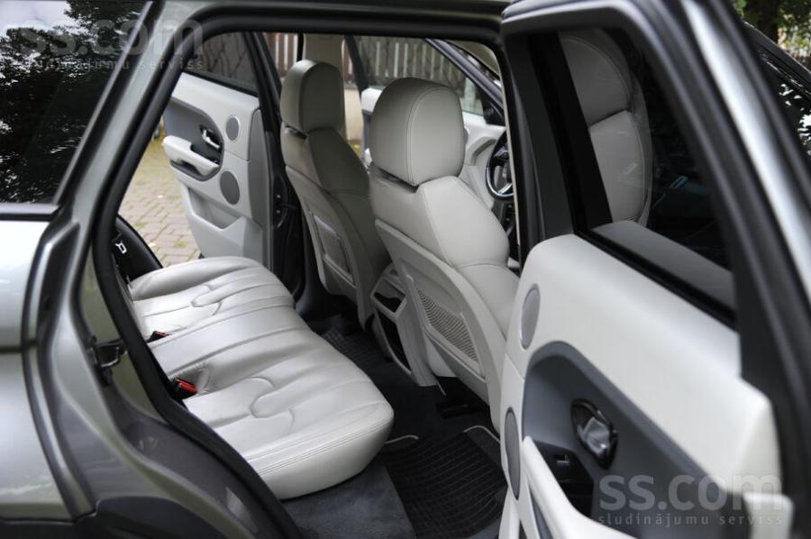 Grey Land Rover Range Rover Evoque 2014 in Jelgava, with an engine capacity of 2.20 L and mileage of 208 thousand km for 9600 €, photo 12 on AUTOMOTO.COM.LV