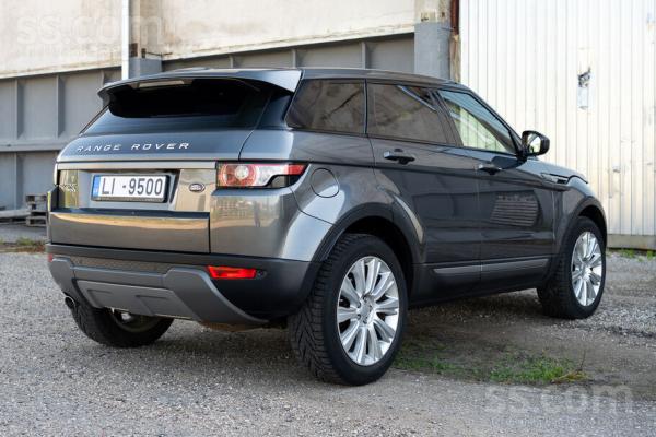 Pelēks Land Rover Range Rover Evoque 2015 Valmiera, ar dzinēja tilpumu 2.20 L un nobraukumu 110 tūkst. km par 15800 €, foto 6 vietnē AUTOMOTO.COM.LV