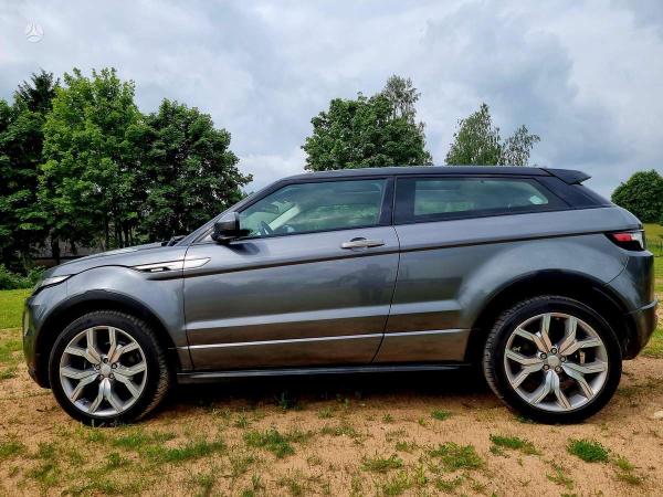 Pelēks Land Rover Range Rover Evoque 2015 Viļņa, ar dzinēja tilpumu 2.18 L un nobraukumu 217 tūkst. km par 9500 €, foto 5 vietnē AUTOMOTO.COM.LV
