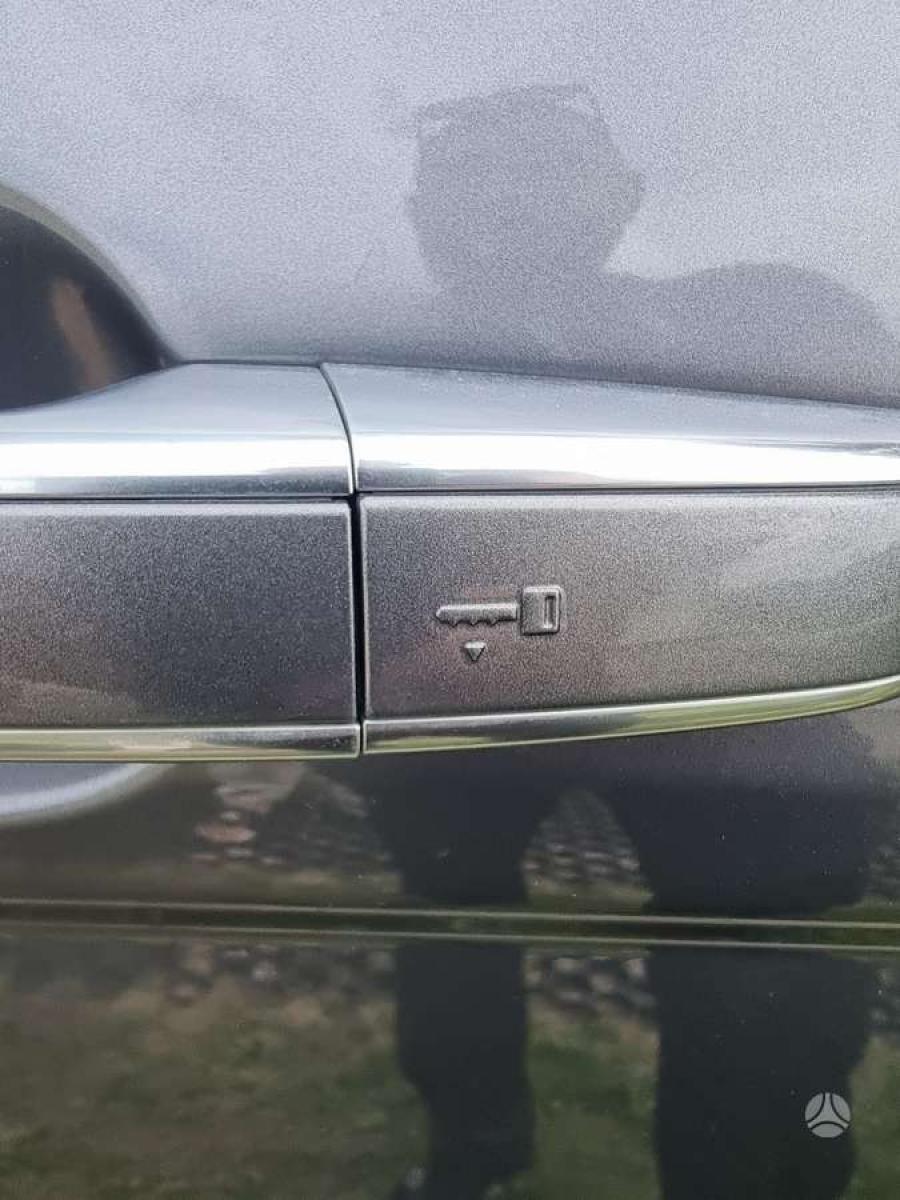 Pelēks Land Rover Range Rover Evoque 2015 Viļņa, ar dzinēja tilpumu 2.18 L un nobraukumu 217 tūkst. km par 9500 €, foto 18 vietnē AUTOMOTO.COM.LV