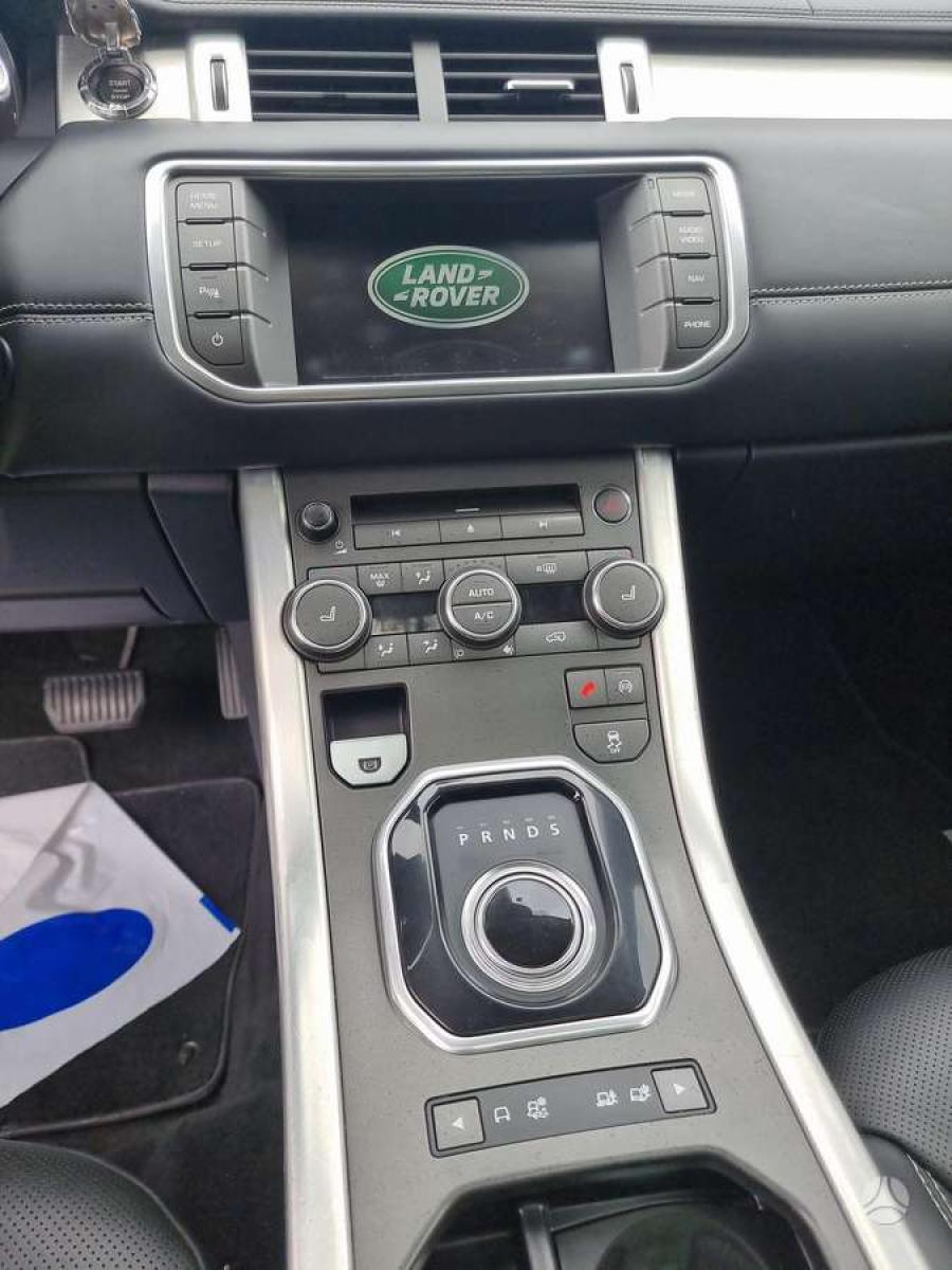 Pelēks Land Rover Range Rover Evoque 2015 Viļņa, ar dzinēja tilpumu 2.18 L un nobraukumu 217 tūkst. km par 9500 €, foto 20 vietnē AUTOMOTO.COM.LV