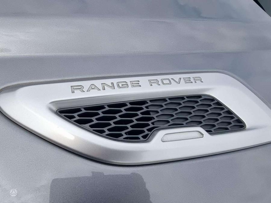 Pelēks Land Rover Range Rover Evoque 2015 Viļņa, ar dzinēja tilpumu 2.18 L un nobraukumu 217 tūkst. km par 9500 €, foto 26 vietnē AUTOMOTO.COM.LV