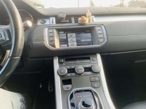Pelēks Land Rover Range Rover Evoque 2015 Tauragė, ar dzinēja tilpumu 2.18 L un nobraukumu 152 tūkst. km par 11500 €, foto 8 vietnē AUTOMOTO.COM.LV