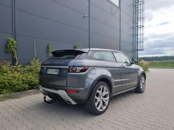 Pelēks Land Rover Range Rover Evoque 2015 Viļņa, ar dzinēja tilpumu 2.18 L un nobraukumu 217 tūkst. km par 8500 €, foto 6 vietnē AUTOMOTO.COM.LV