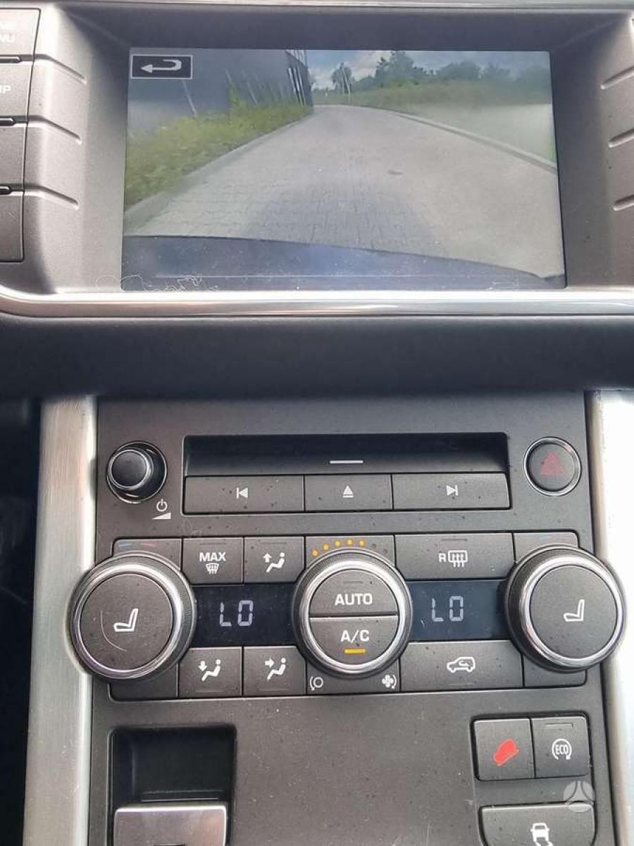 Grey Land Rover Range Rover Evoque 2015 in Vilnius, with an engine capacity of 2.18 L and mileage of 217 thousand km for 8500 €, photo 16 on AUTOMOTO.COM.LV