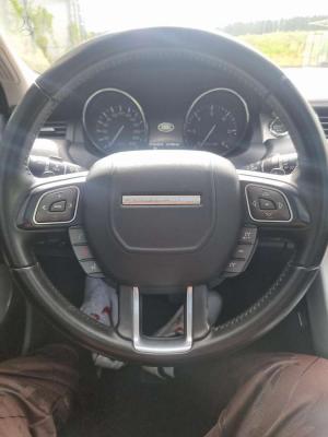 Grey Land Rover Range Rover Evoque 2015 in Vilnius, with an engine capacity of 2.18 L and mileage of 217 thousand km for 8500 €, photo 23 on AUTOMOTO.COM.LV