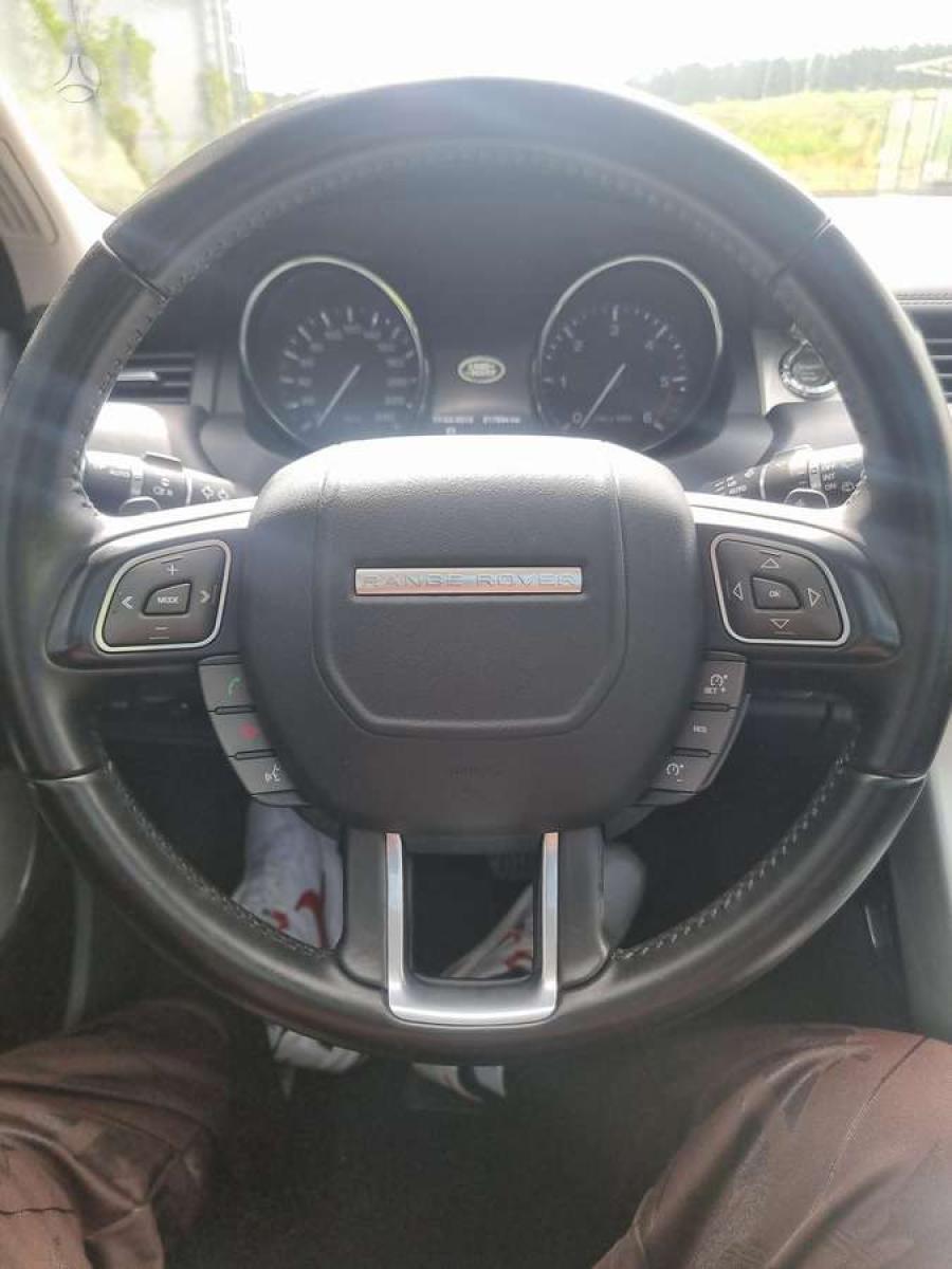 Grey Land Rover Range Rover Evoque 2015 in Vilnius, with an engine capacity of 2.18 L and mileage of 217 thousand km for 8500 €, photo 23 on AUTOMOTO.COM.LV