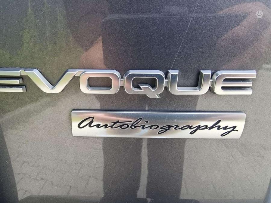 Grey Land Rover Range Rover Evoque 2015 in Vilnius, with an engine capacity of 2.18 L and mileage of 217 thousand km for 8500 €, photo 27 on AUTOMOTO.COM.LV