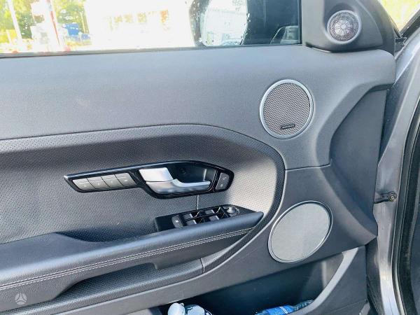 Land Rover Range Rover Evoque 2015 Tauragė vietnē Pelēks Land Rover Range Rover Evoque 2015 Tauragė, ar dzinēja tilpumu 2.18 L un nobraukumu 152 tūkst. km par 11400 €, foto 8 vietnē AUTOMOTO.COM.LV