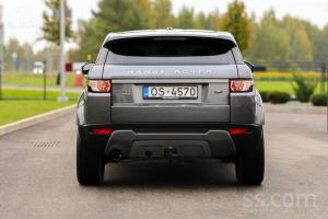 Grey Land Rover Range Rover Evoque 2015 in Jelgava, with an engine capacity of 2.20 L and mileage of 124 thousand km for 10990 €, photo 6 on AUTOMOTO.COM.LV