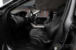 Grey Land Rover Range Rover Evoque 2015 in Jelgava, with an engine capacity of 2.20 L and mileage of 124 thousand km for 10990 €, photo 8 on AUTOMOTO.COM.LV