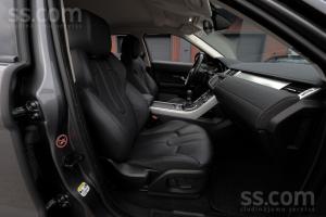 Grey Land Rover Range Rover Evoque 2015 in Jelgava, with an engine capacity of 2.20 L and mileage of 124 thousand km for 10990 €, photo 11 on AUTOMOTO.COM.LV