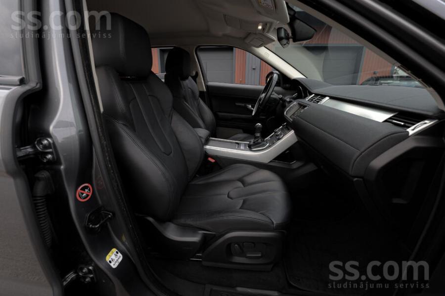 Grey Land Rover Range Rover Evoque 2015 in Jelgava, with an engine capacity of 2.20 L and mileage of 124 thousand km for 10990 €, photo 11 on AUTOMOTO.COM.LV