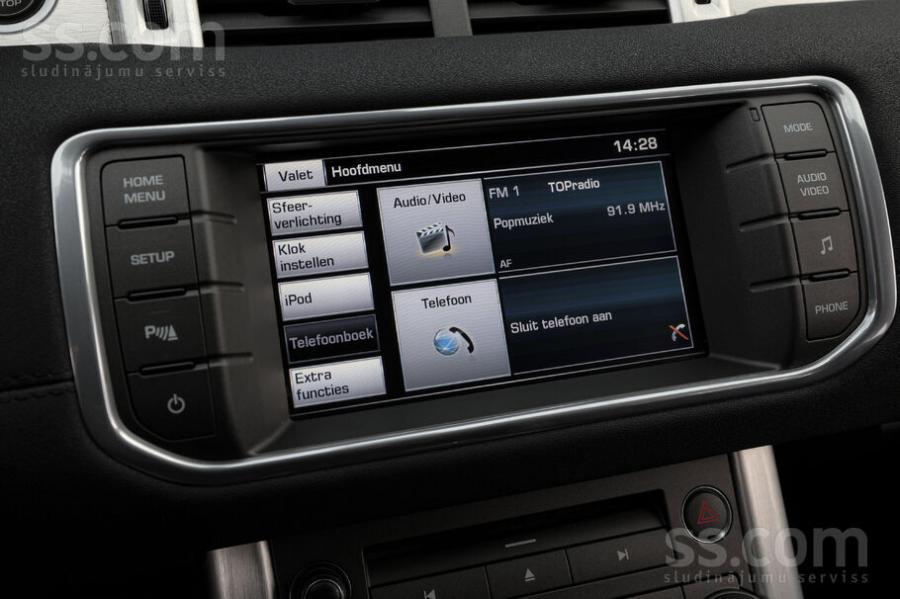 Grey Land Rover Range Rover Evoque 2015 in Jelgava, with an engine capacity of 2.20 L and mileage of 124 thousand km for 10990 €, photo 13 on AUTOMOTO.COM.LV