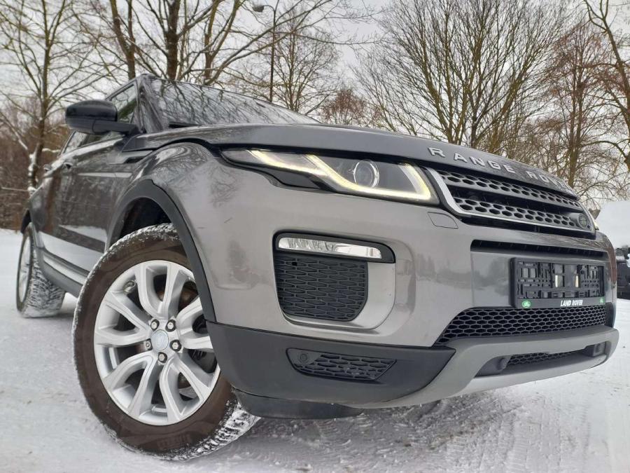 Grey Land Rover Range Rover Evoque 2016 in Siauliai, with an engine capacity of 2.00 L and mileage of 179 thousand km for 12250 €, photo 4 on AUTOMOTO.COM.LV