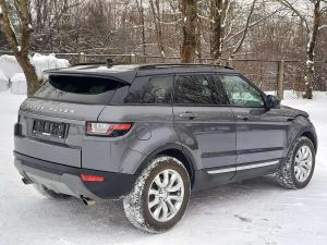 Grey Land Rover Range Rover Evoque 2016 in Siauliai, with an engine capacity of 2.00 L and mileage of 179 thousand km for 12250 €, photo 2 on AUTOMOTO.COM.LV
