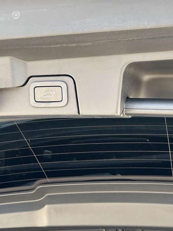 Pelēks Land Rover Range Rover Evoque 2016 Viļņa, ar dzinēja tilpumu 2.00 L un nobraukumu 227 tūkst. km par 11200 €, foto 11 vietnē AUTOMOTO.COM.LV
