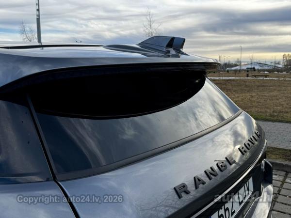 Grey Land Rover Range Rover Evoque 2016 in Tartu, with an engine capacity of 2.00 L and mileage of 237 thousand km for 15990 €, photo 10 on AUTOMOTO.COM.LV
