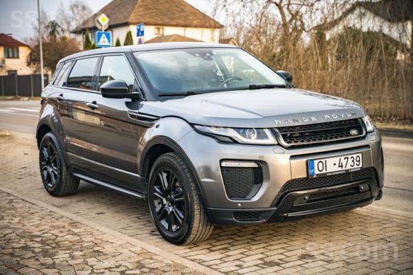 Grey Land Rover Range Rover Evoque 2016 in Riga, with an engine capacity of 2.00 L and mileage of 0 thousand km for 13990 €, photo 3 on AUTOMOTO.COM.LV