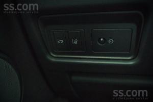 Pelēks Land Rover Range Rover Evoque 2016 Rīga, ar dzinēja tilpumu 2.00 L un nobraukumu 0 tūkst. km par 13990 €, foto 25 vietnē AUTOMOTO.COM.LV