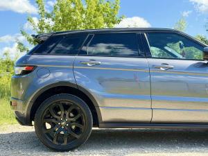 Grey Land Rover Range Rover Evoque 2016 in Siauliai, with an engine capacity of 2.18 L and mileage of 289 thousand km for 15550 €, photo 10 on AUTOMOTO.COM.LV