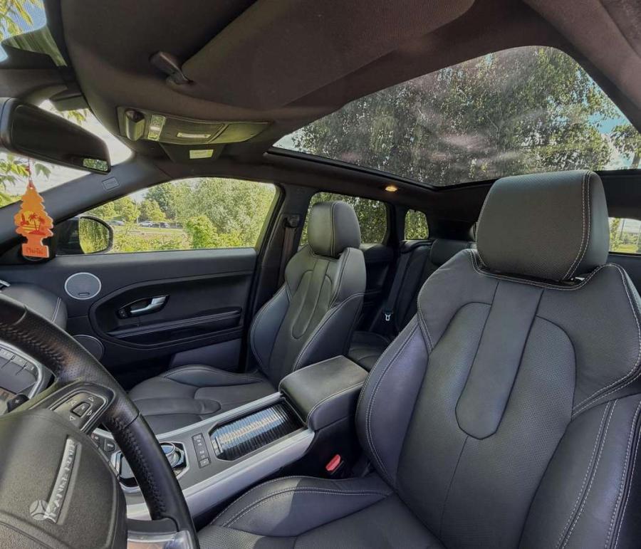 Grey Land Rover Range Rover Evoque 2016 in Siauliai, with an engine capacity of 2.18 L and mileage of 289 thousand km for 15550 €, photo 31 on AUTOMOTO.COM.LV