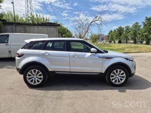 Grey Land Rover Range Rover Evoque 2016 in Riga, with an engine capacity of 2.00 L and mileage of 188 thousand km for 12490 €, photo 6 on AUTOMOTO.COM.LV