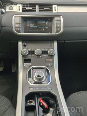 Grey Land Rover Range Rover Evoque 2016 in Riga, with an engine capacity of 2.00 L and mileage of 188 thousand km for 12490 €, photo 13 on AUTOMOTO.COM.LV