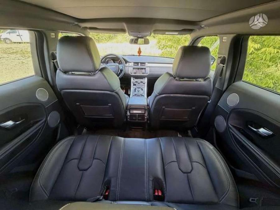 Grey Land Rover Range Rover Evoque 2016 in Siauliai, with an engine capacity of 2.18 L and mileage of 289 thousand km for 15550 €, photo 30 on AUTOMOTO.COM.LV