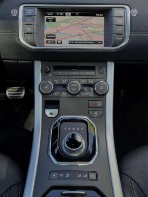 Grey Land Rover Range Rover Evoque 2016 in Siauliai, with an engine capacity of 2.18 L and mileage of 289 thousand km for 15550 €, photo 33 on AUTOMOTO.COM.LV