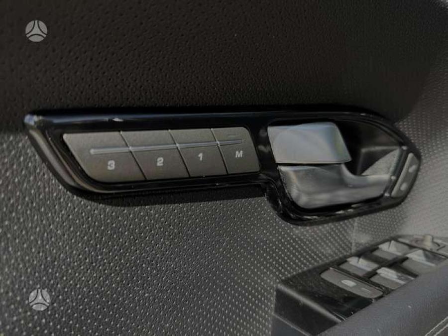Grey Land Rover Range Rover Evoque 2016 in Siauliai, with an engine capacity of 2.18 L and mileage of 289 thousand km for 15550 €, photo 39 on AUTOMOTO.COM.LV