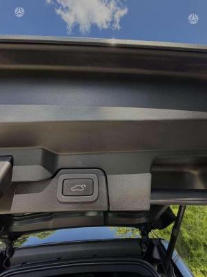 Grey Land Rover Range Rover Evoque 2016 in Siauliai, with an engine capacity of 2.18 L and mileage of 289 thousand km for 15550 €, photo 41 on AUTOMOTO.COM.LV
