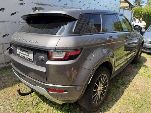 Pelēks Land Rover Range Rover Evoque 2016 Utena, ar dzinēja tilpumu 2.00 L un nobraukumu 205 tūkst. km par 5900 €, foto 5 vietnē AUTOMOTO.COM.LV