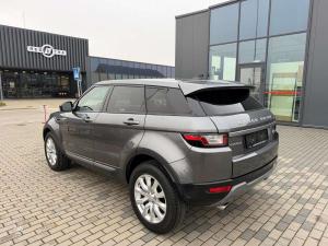 Grey Land Rover Range Rover Evoque 2016 in Siauliai, with an engine capacity of 2.00 L and mileage of 159 thousand km for 10800 €, photo 6 on AUTOMOTO.COM.LV