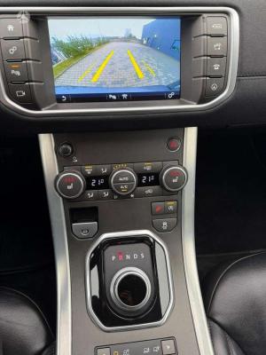 Grey Land Rover Range Rover Evoque 2016 in Siauliai, with an engine capacity of 2.00 L and mileage of 159 thousand km for 10800 €, photo 11 on AUTOMOTO.COM.LV