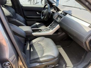 Grey Land Rover Range Rover Evoque 2016 in Utena, with an engine capacity of 2.00 L and mileage of 205 thousand km for 5900 €, photo 5 on AUTOMOTO.COM.LV