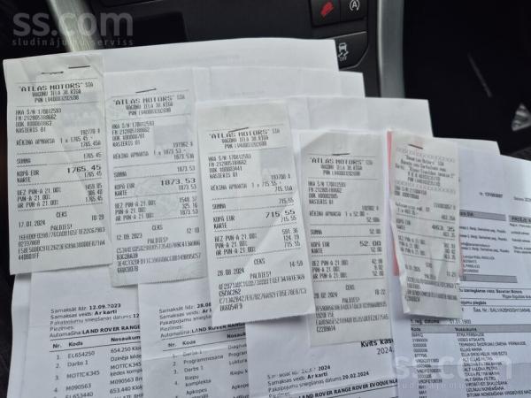 Land Rover Range Rover Evoque 2016 Rīga vietnē Pelēks Land Rover Range Rover Evoque 2016 Rīga, ar dzinēja tilpumu 2.00 L un nobraukumu 188 tūkst. km par 11590 €, foto 10 vietnē AUTOMOTO.COM.LV