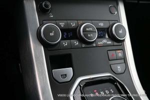 Grey Land Rover Range Rover Evoque 2016 in Kretinga, with an engine capacity of 2.00 L and mileage of 122 thousand km for 11999 €, photo 35 on AUTOMOTO.COM.LV