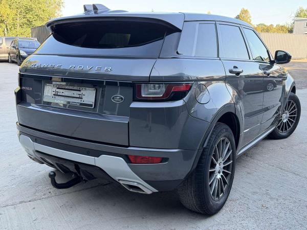 Land Rover Range Rover Evoque 2016 in Utena on AUTOMOTO.COM.LV Grey Land Rover Range Rover Evoque 2016 in Utena, with an engine capacity of 2.00 L and mileage of 200 thousand km for 5900 €, photo 4 on AUTOMOTO.COM.LV