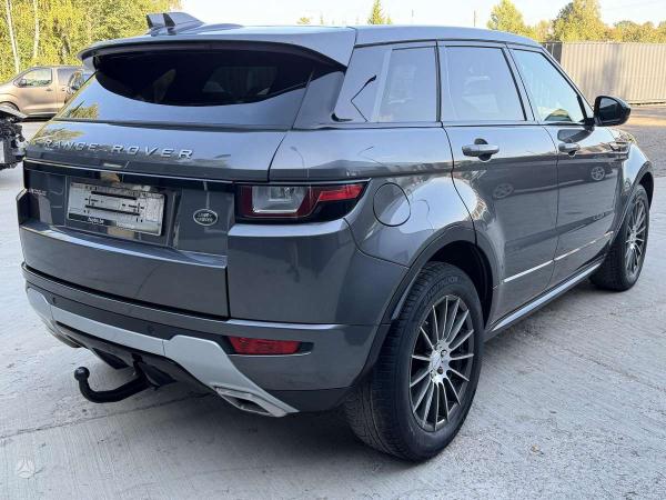 Land Rover Range Rover Evoque 2016 in Utena on AUTOMOTO.COM.LV Grey Land Rover Range Rover Evoque 2016 in Utena, with an engine capacity of 2.00 L and mileage of 200 thousand km for 5900 €, photo 7 on AUTOMOTO.COM.LV