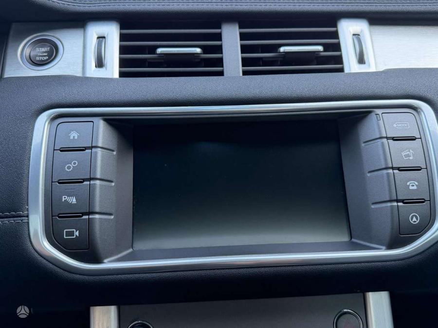 Grey Land Rover Range Rover Evoque 2016 in Utena, with an engine capacity of 2.00 L and mileage of 200 thousand km for 5900 €, photo 16 on AUTOMOTO.COM.LV